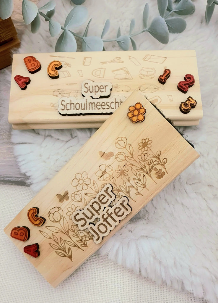 Effaceur de tableau personnalisé – Letzhug